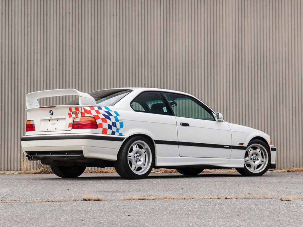 Yuk, Intip Opsi Weight Reduction Pada BMW E36 M3 Lightweight Yang Langka!