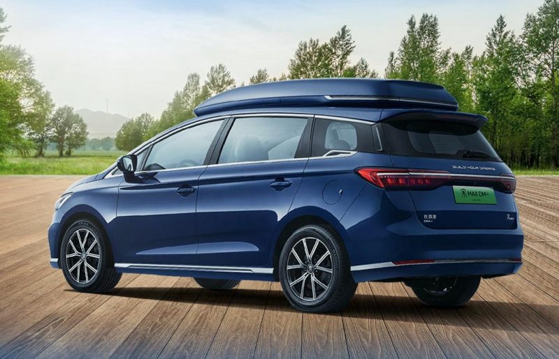 Bisa Saingi Innova, BYD Perkenalkan MPV PHEV Terbarunya Song MAX DM-i ...