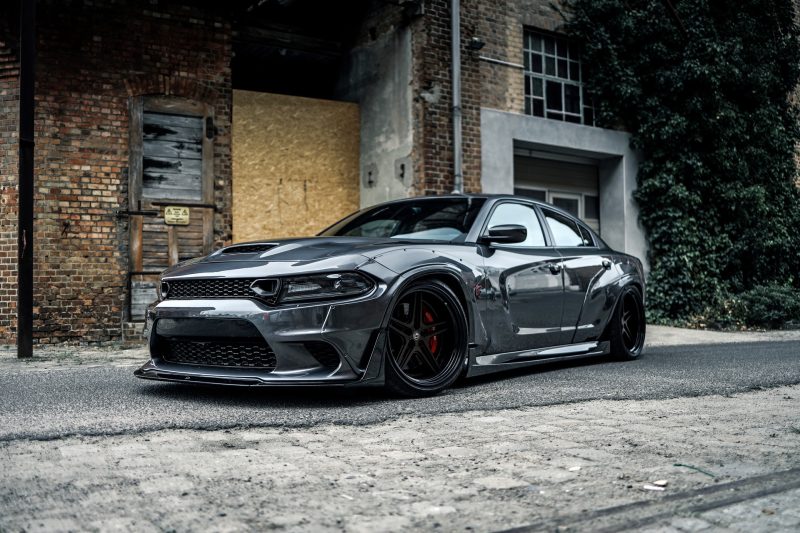 Dodge Charger SRT Hellcat Makin Gagah Ekspos Widebody Gambot
