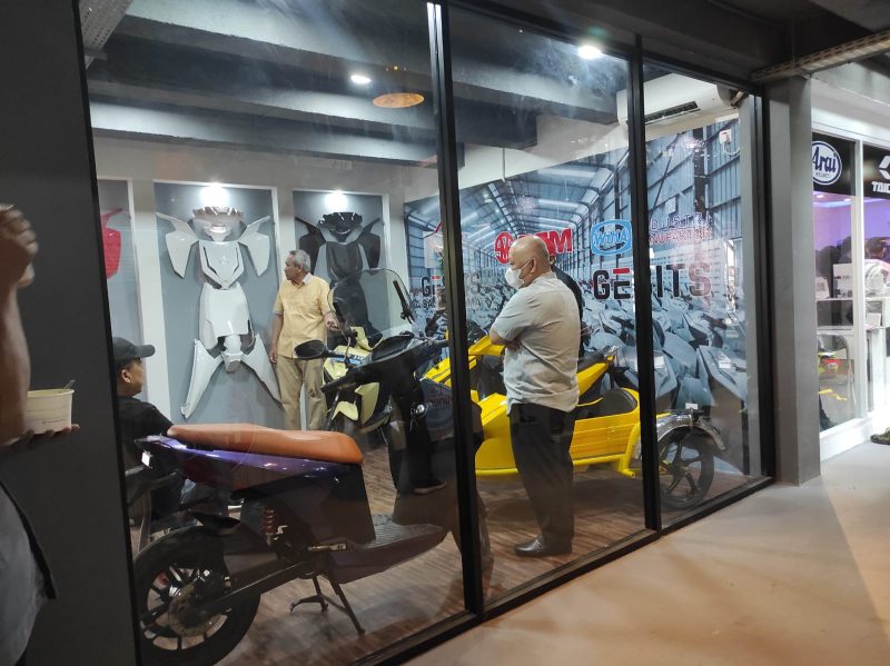 BOS Production Resmikan Pengoperasian Black Stone Garage dan Bostixx - NMAA