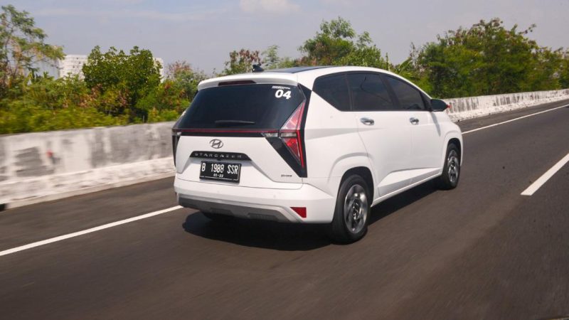 Hyundai Stargazer, Mobil Keluarga yang Santun Meski di Kecepatan Tinggi ...