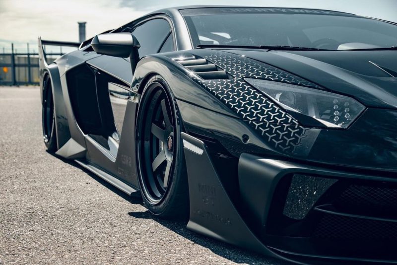 Lamborghini Aventador Dapat Sentuhan Agresif Liberty Walk, Ekspos Tubuh ...