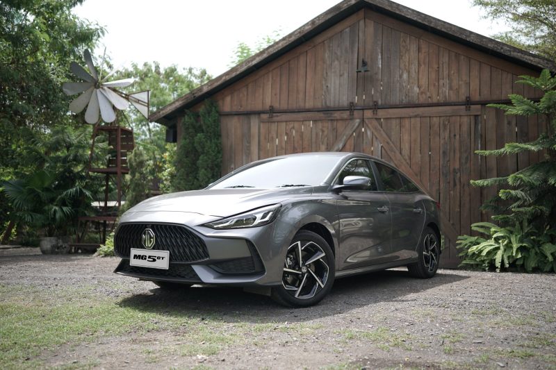 Berburu Hidden Gems Keren di Surabaya Sambil Jajal Fitur Mewah MG 5 GT ...