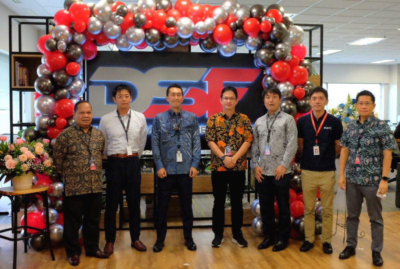 Manjakan Konsumennya, Dipo Star Finance Perkenalkan Logo Baru - NMAA