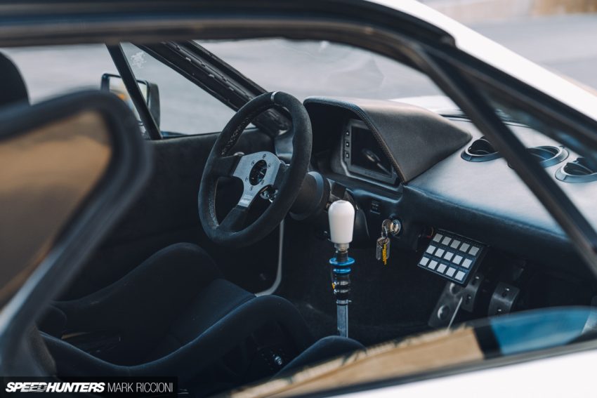 Ferrari 308 GTBi Garapan Stanceworks Dipersenjatai Mesin Honda K24 ...