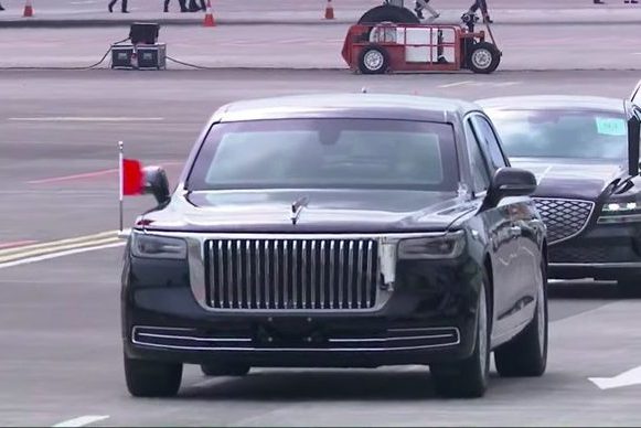 Cadillac One vs Hongqi N701, Mana Mobil Dinas Kepresidenan yang Lebih Gahar? - NMAA