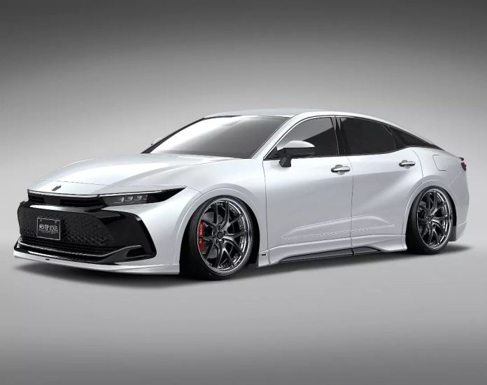 Toyota Crown Siap Tampil Sporty Dimanja Kit Modifikasi Aimgain - NMAA