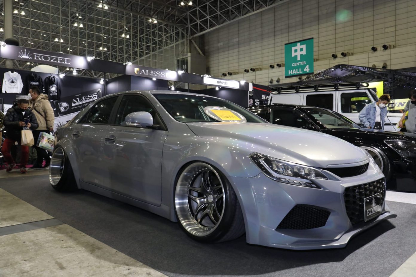 Toyota Mark X Pede Gaya Stance, Kuasai Kontes Modifikasi Kelas Sedan di ...