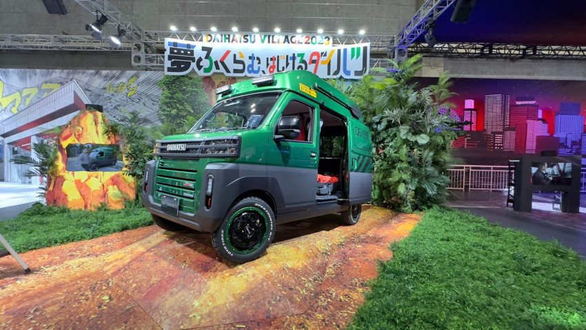 Galeri Mobil Modifikasi Karya Pabrikan Jepang di Panggung Osaka ...