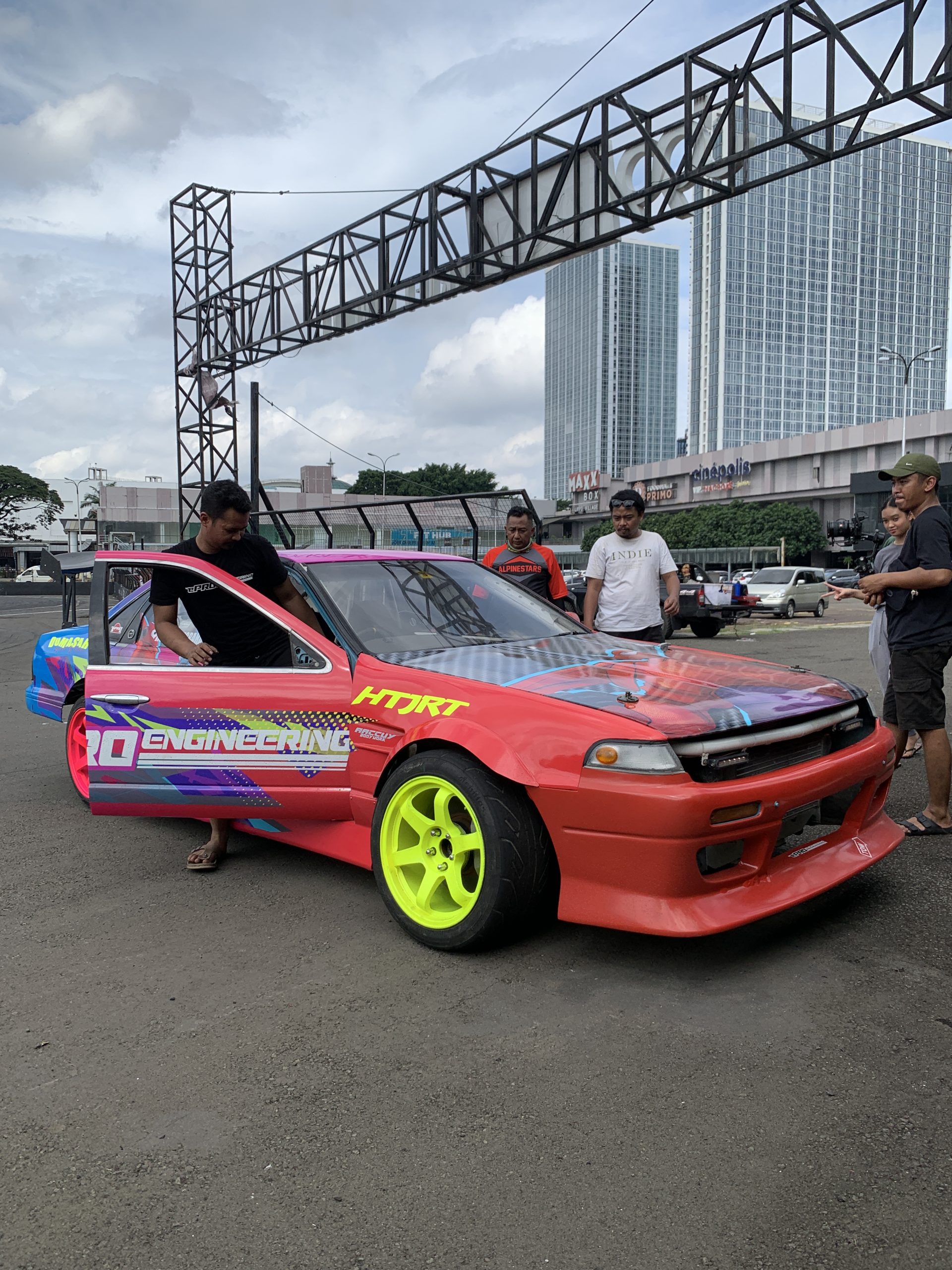 Nissan Cefiro A31 Tampil Atraktif Berjantung RB25DET, Kaki-kaki Custom Imbangi Mesin Beringas - NMAA