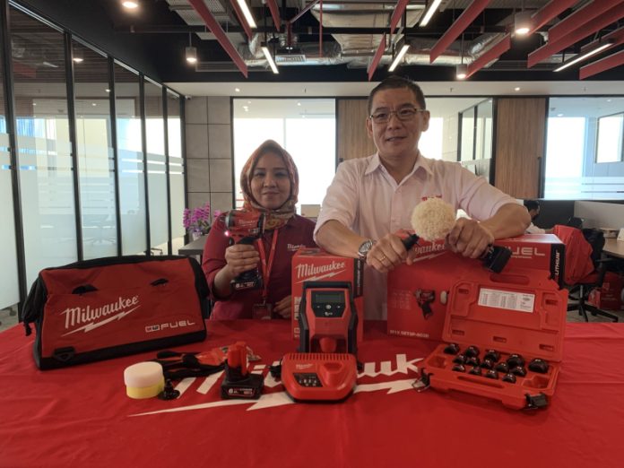 Milwaukee Indonesia Hadirkan Perkakas Perawatan Mobil Bertenaga Baterai ...