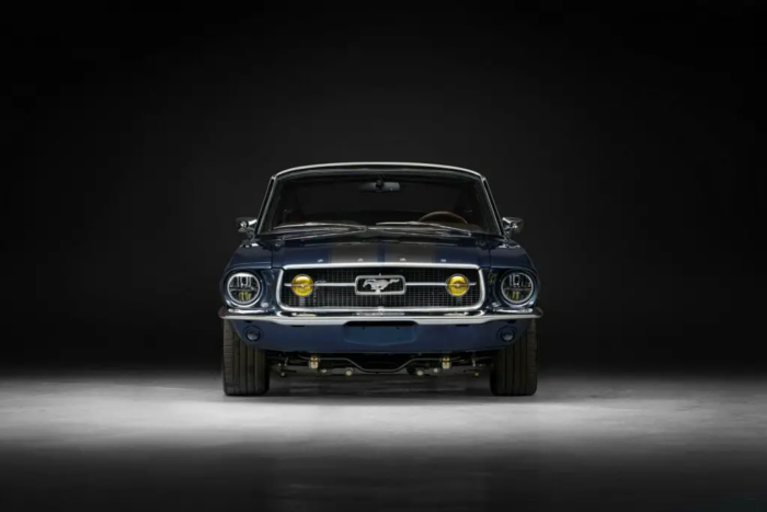 Restomod Ford Mustang Fastback, Kembali Bugar Ditopang Kaki-kaki ...