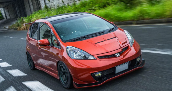 Honda Jazz GE8 Bertabur Aksesori Full J'S Racing Plus