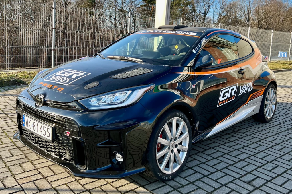 Engine Swap Ekstrem Toyota GR Yaris Kemas Mesin Evo X, Tembus 1.000 HP ...