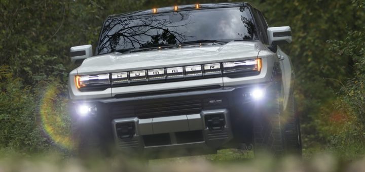 Hummer EV Setir Kanan Segera Rilis di Indonesia, Punya 3 Motor Listrik ...