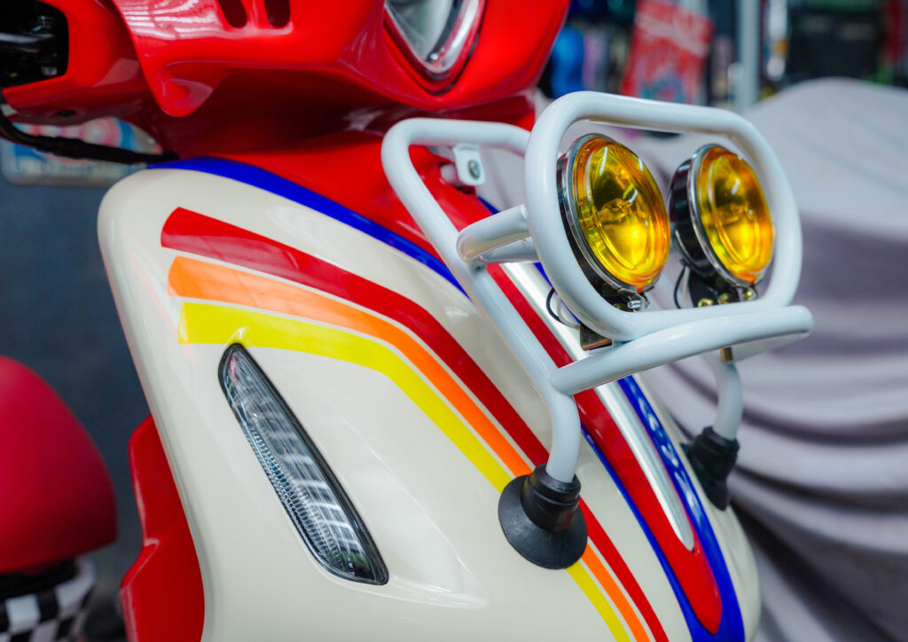 Modifikasi Unik Yamaha Grand Filano Hybrid Bergaya Vintage Rally - NMAA