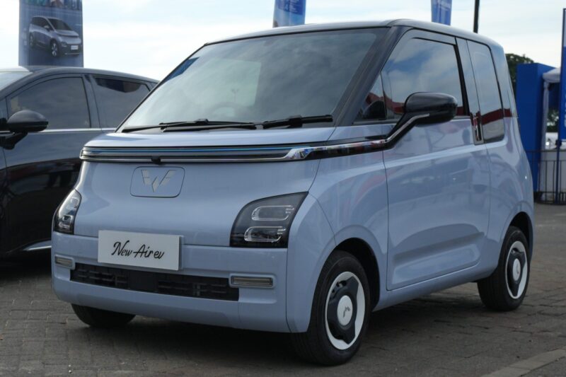 Wuling Air ev Raih Predikat Mobil Listrik Kota Terbaik - NMAA